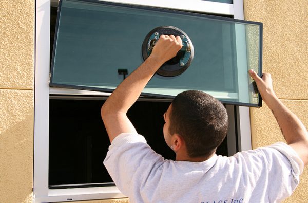 Emergency Window Repair 24/7 | Fast & Affordable Services